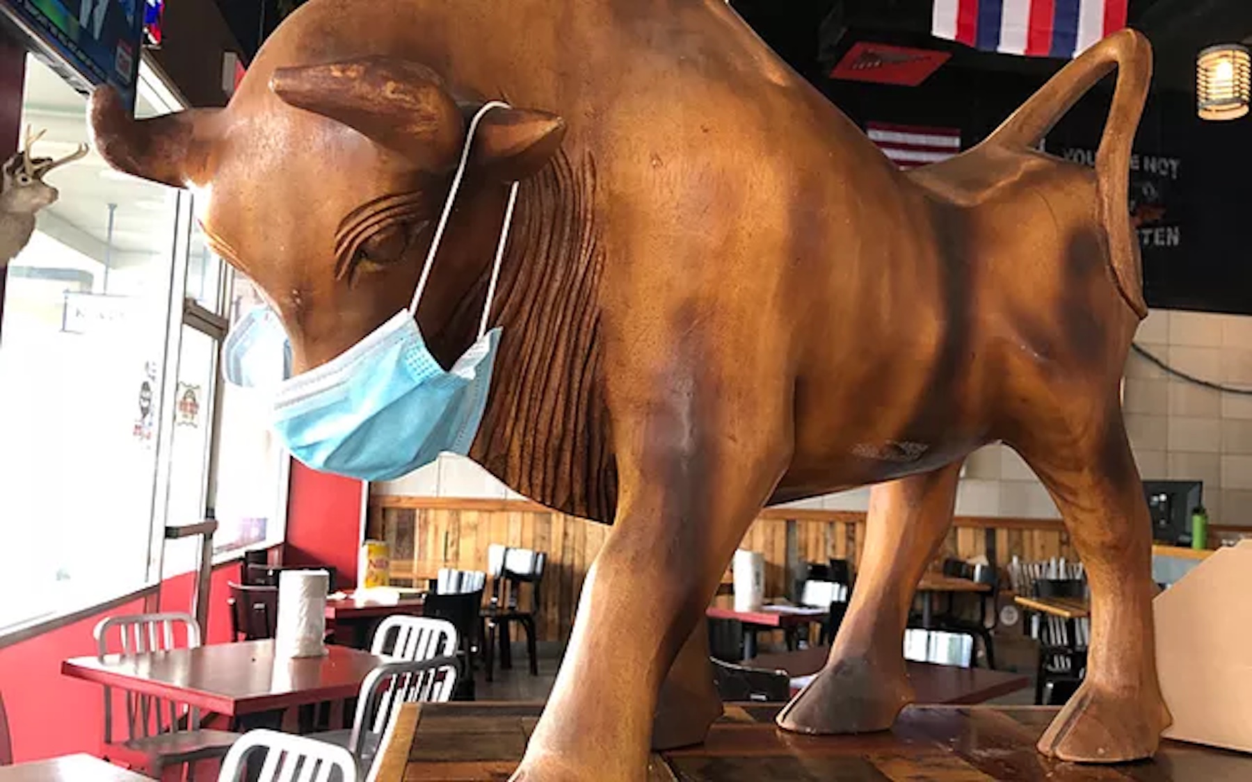 TEX 808 BBQ＆BREWSは、有名なFall-off-the-Bone TEXAS BBQと、ワイキキへの新しいメニューを提供し ...